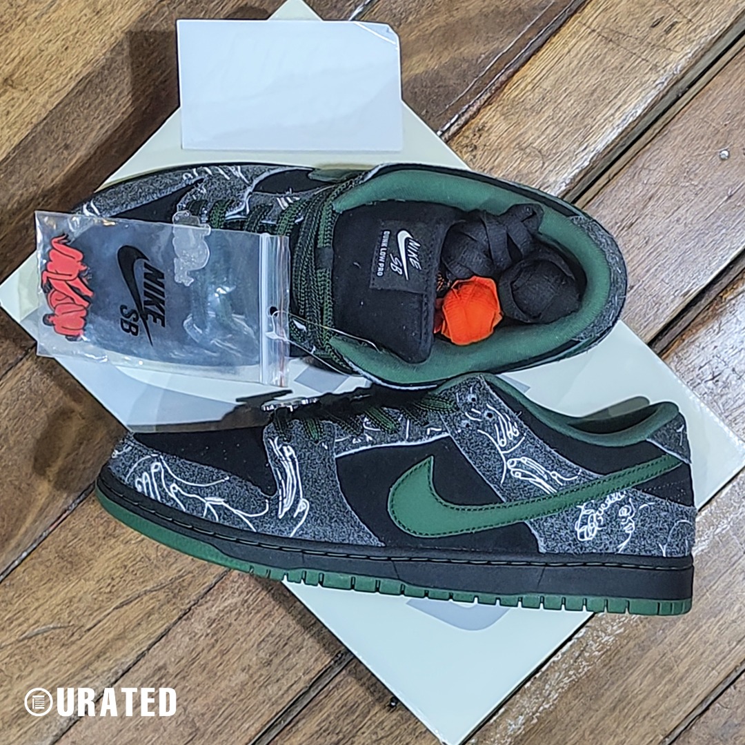 NIKE SB DUNK LOW QS X THERE SKATEBOARDS "ANTHARCITE & GORGE GREEN", Men ...