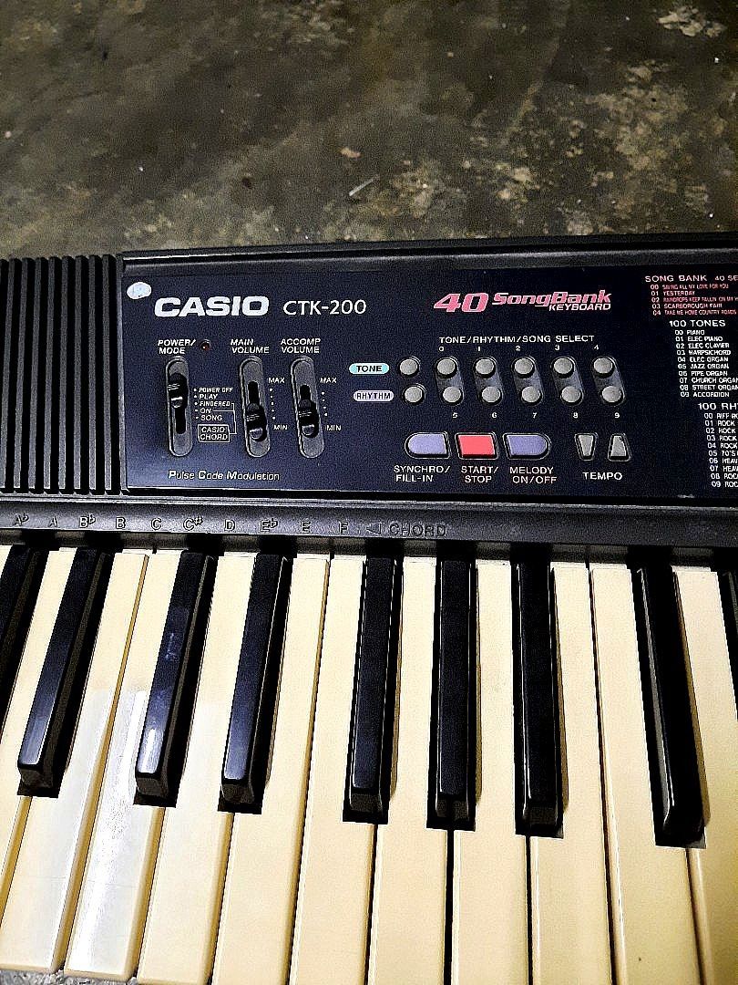 Piano elektrik/keyboard lama Casio ctk200(adapter x ada), Hobbies ...