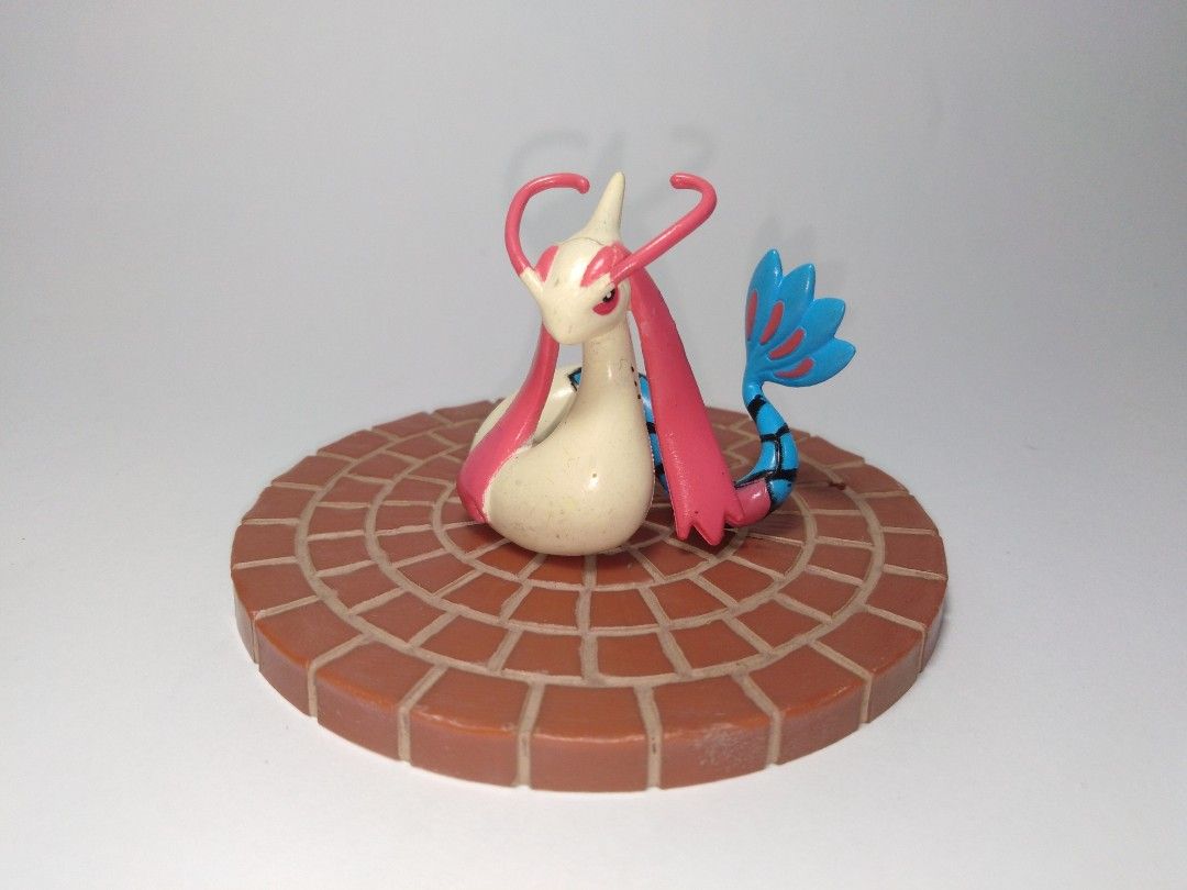 Pokemon Milotic Tomy Figure, Hobbies & Toys, Toys & Games on Carousell