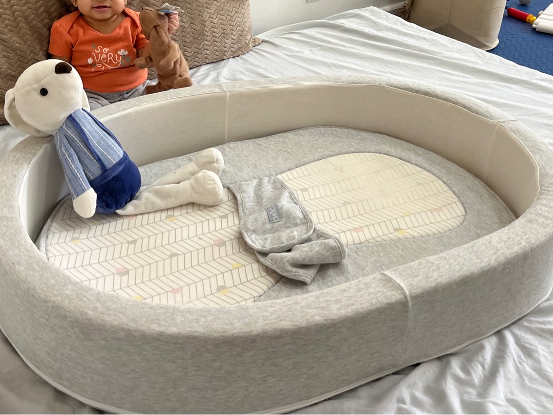 Preloved Carissa Portable Cot Baby Nest with bag, Babies & Kids, Baby ...