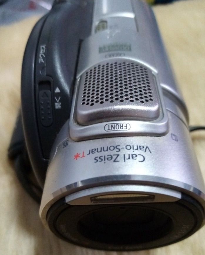 Sony Handycam (JAPANESE) Sony Handycam DCR-DVD405 DIGITAL VIDEO CAMERA ...