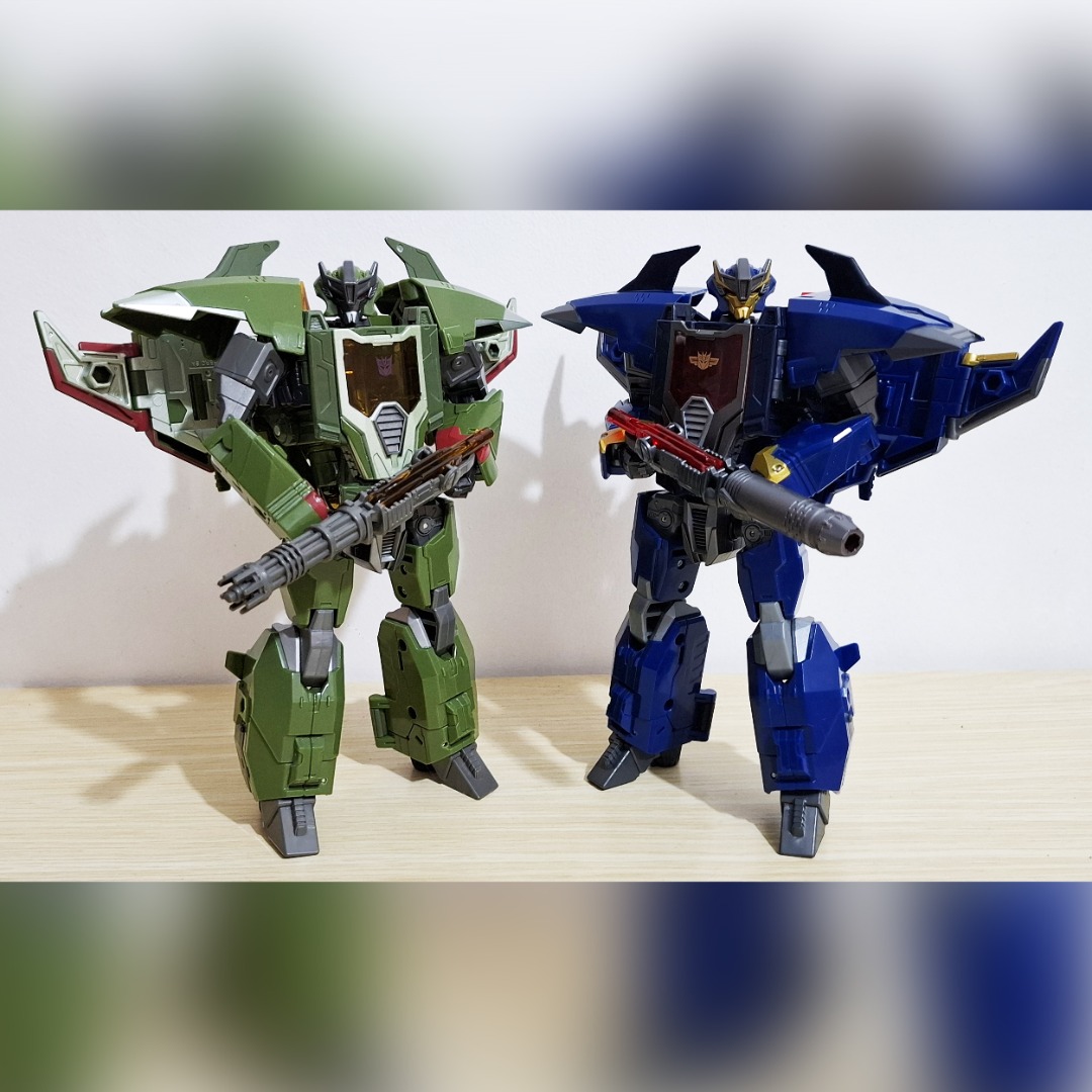 TRANSFORMERS LEGACY: SEEKER TWINS - DREADWING & SKYQUAKE, Hobbies ...