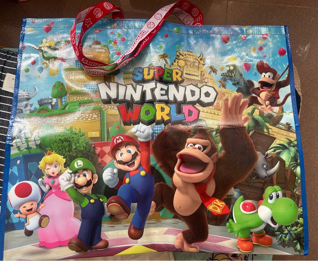 USJ 2024日本環球影城全新環保袋 super mario bag, 興趣及遊戲, 玩具 & 遊戲類 - Carousell