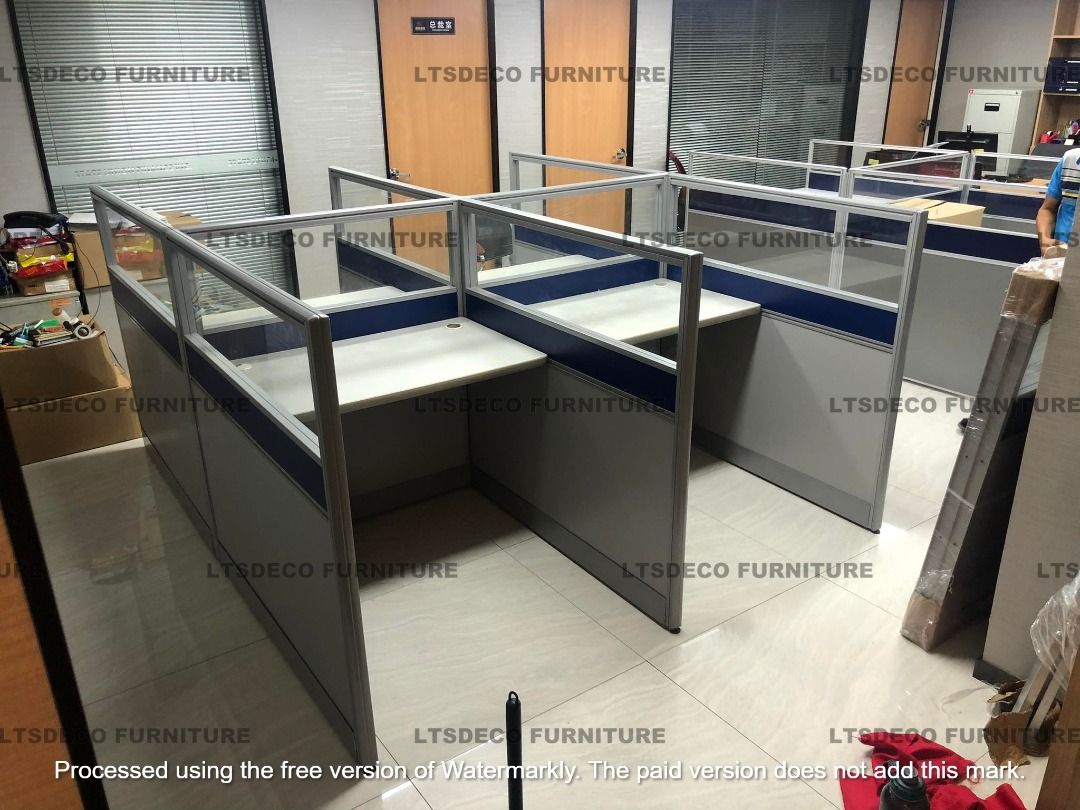 WORKSTATION OFFICE PARTITION WITH GLASS FURNITURE CUBICLE, Furniture ...