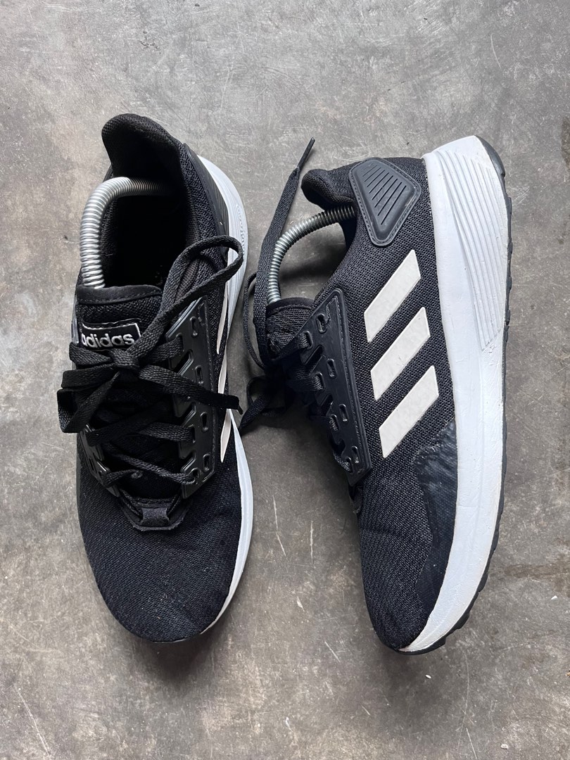 Adidas adiwear size 42, Fesyen Pria, Sepatu , Sneakers di Carousell