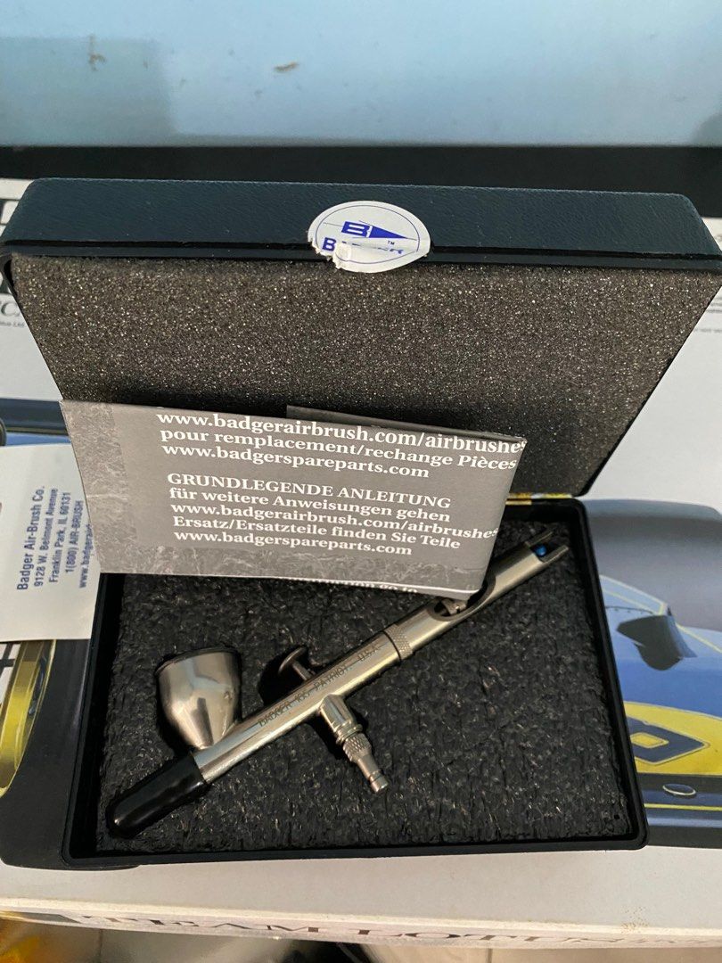 Badger 105 patriot Airbrush, Hobbies & Toys, Stationery & Craft, Art ...