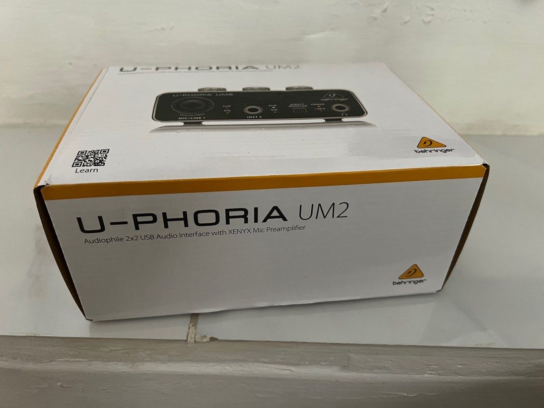Behringer U-PHORIA UM2 Audiophile 2x2 USB Audio Interface with XENYX ...