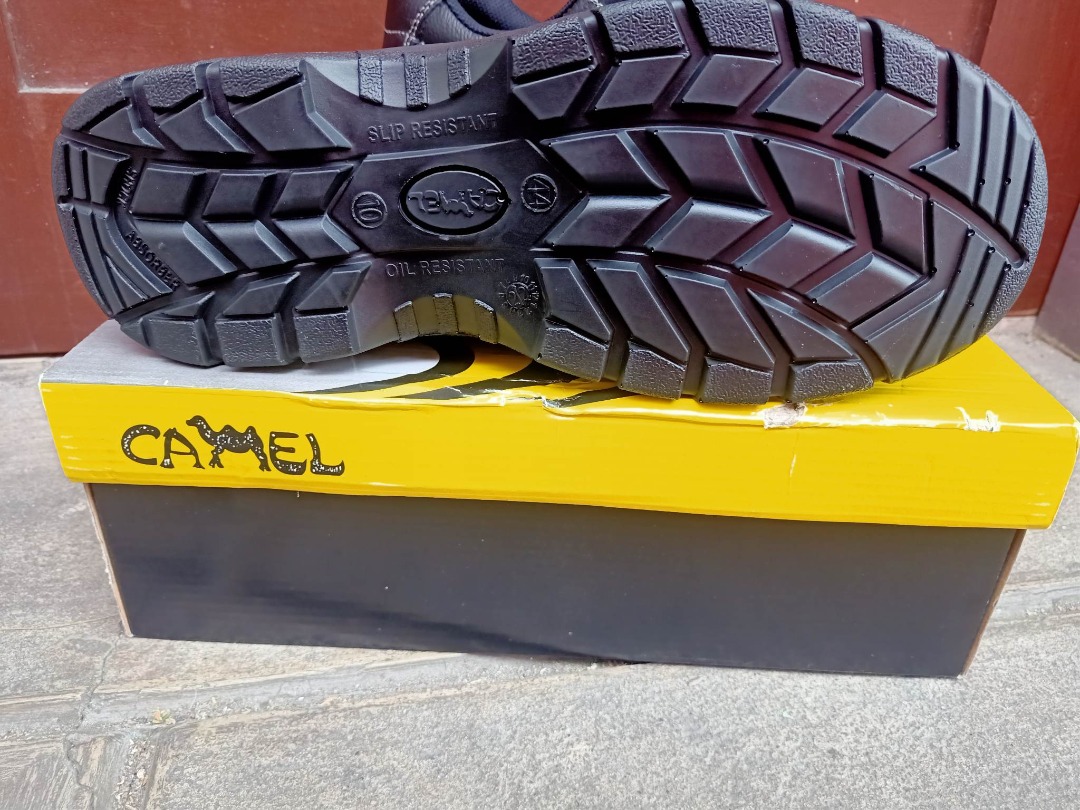 CAMEL CM7010 SAFETY SHOES, Men's Fashion, Footwear, Casual Shoes on Carousell