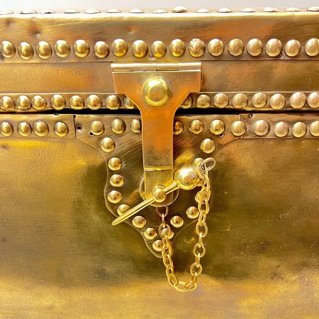 Captain Jack Sparrow’s Treasure Chest Box, Hobbies & Toys, Collectibles ...