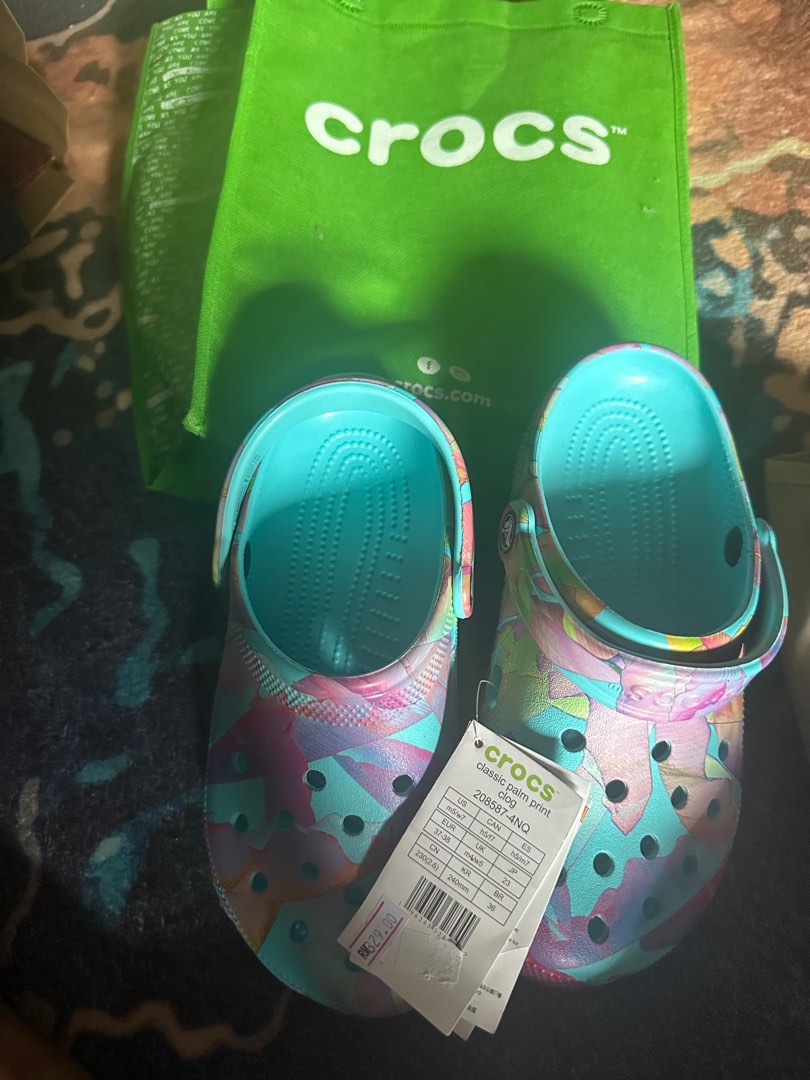 CROCS NEW RM160, Luxury, Sneakers & Footwear on Carousell