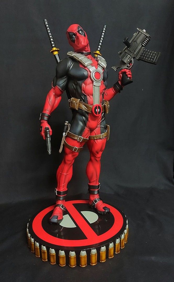 Deadpool Premium Format by Sideshow, Hobbies & Toys, Toys & Games on ...