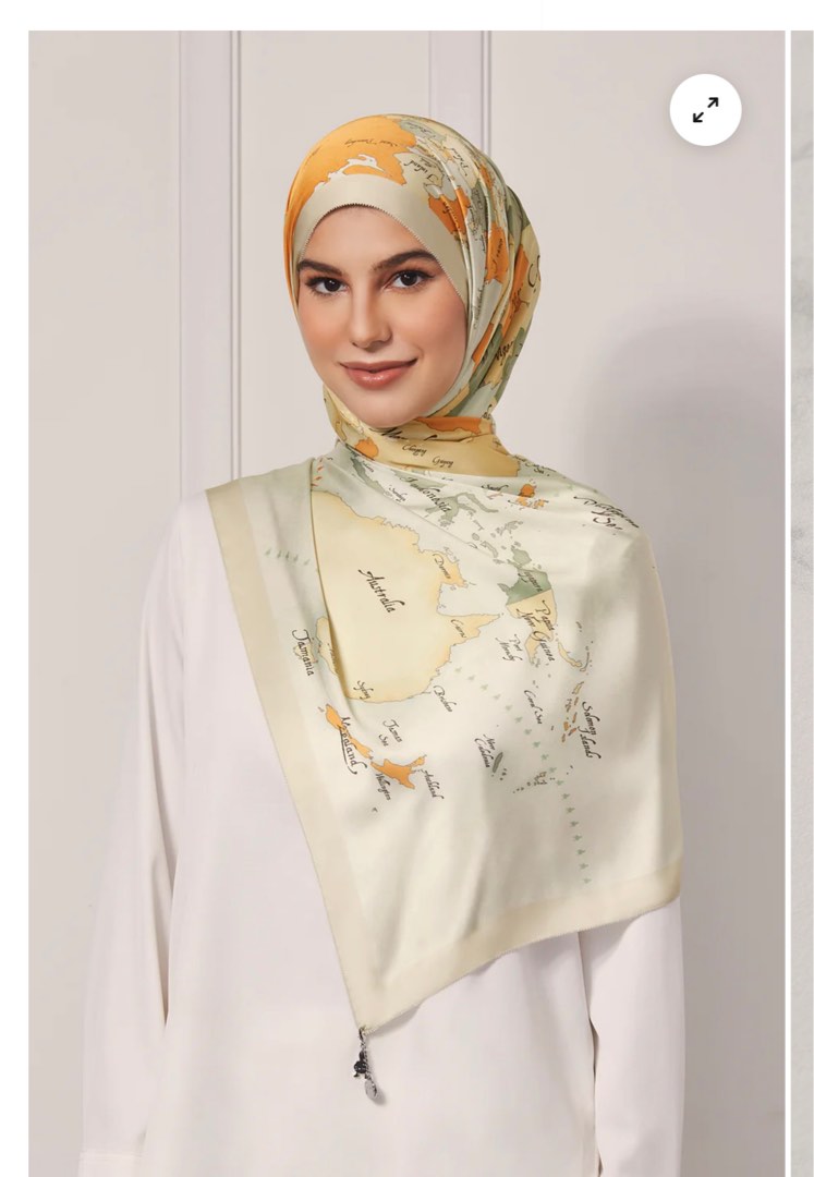 Duckscarves World Map Shawl in Beige, Women's Fashion, Muslimah Fashion, Hijabs on Carousell