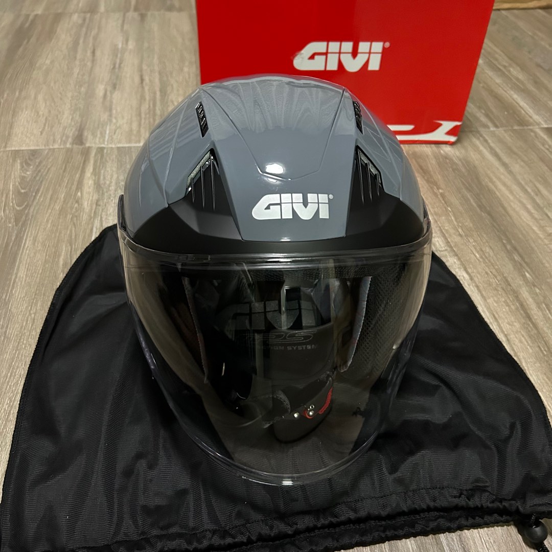 Givi helmet m35.0 scudo, Motorbikes on Carousell