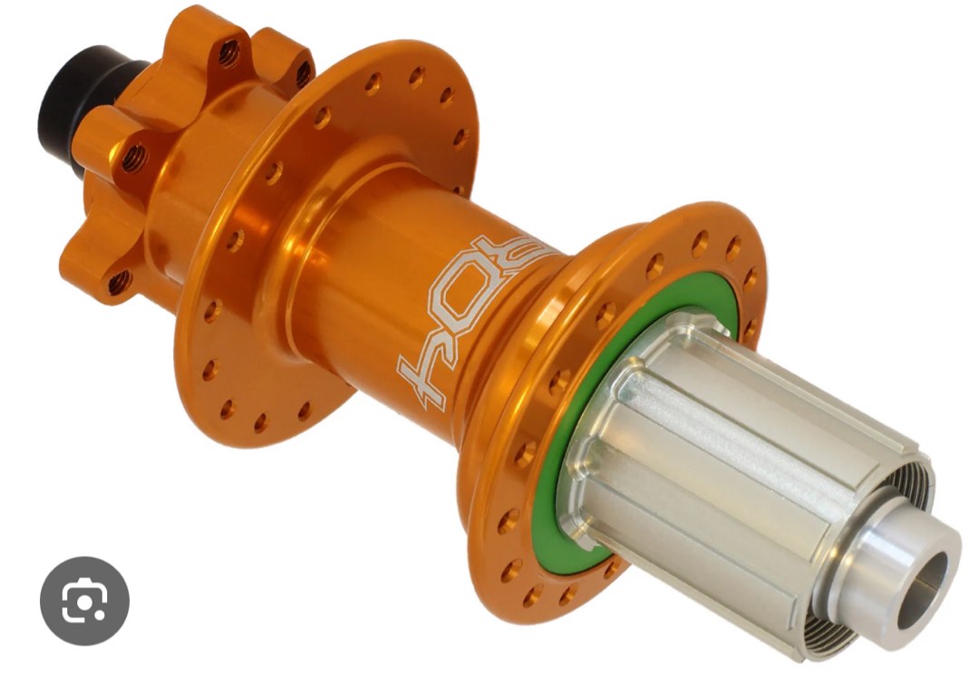 Hope Pro 4 rear Hub, Sports Equipment, Bicycles & Parts, Bicycles on ...