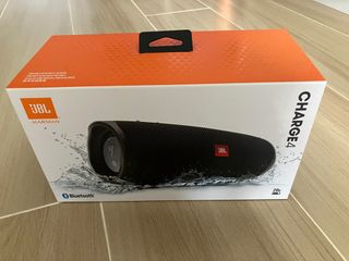 8成半新 JBL control Wave 喇叭 1隻 可當中置 靚聲, 音響器材, Soundbar、揚聲器、藍牙喇叭、耳擴 - Carousell
