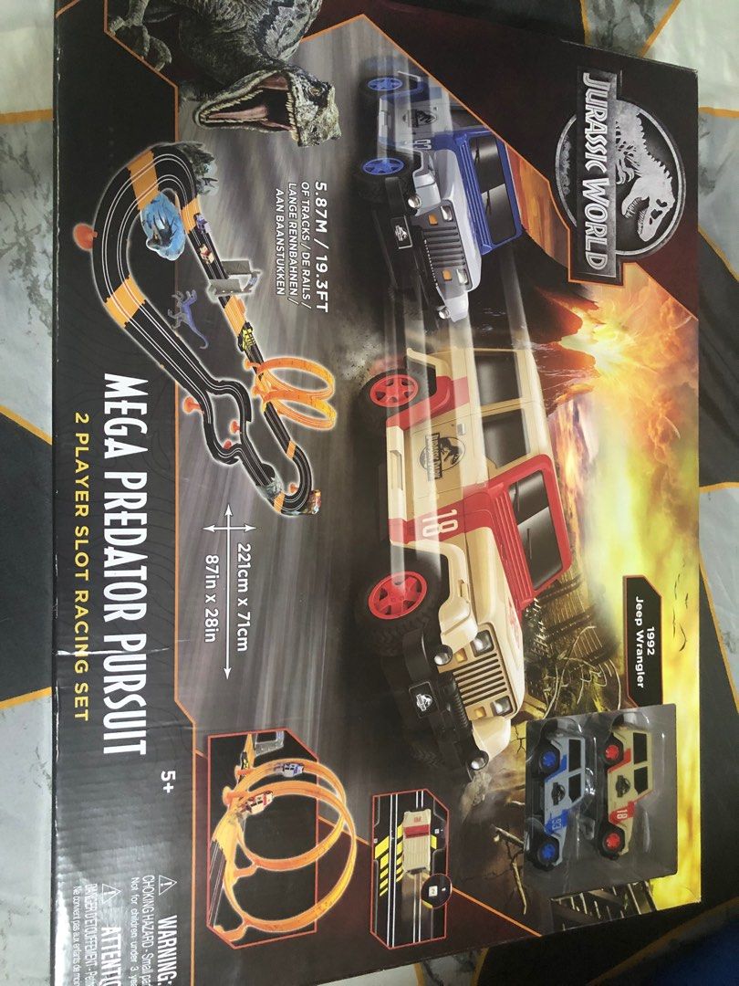 Jurassic Predator Pursuit, Hobbies & Toys, Toys & Games on Carousell
