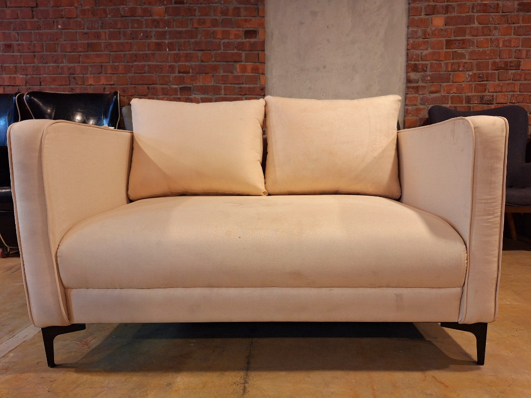 KAIZEN BINNY Luna Beige Cushion 2-seater Sofa / KAIZEN BINNY Sofa Kusyen 2 Tempat Duduk Warna ...