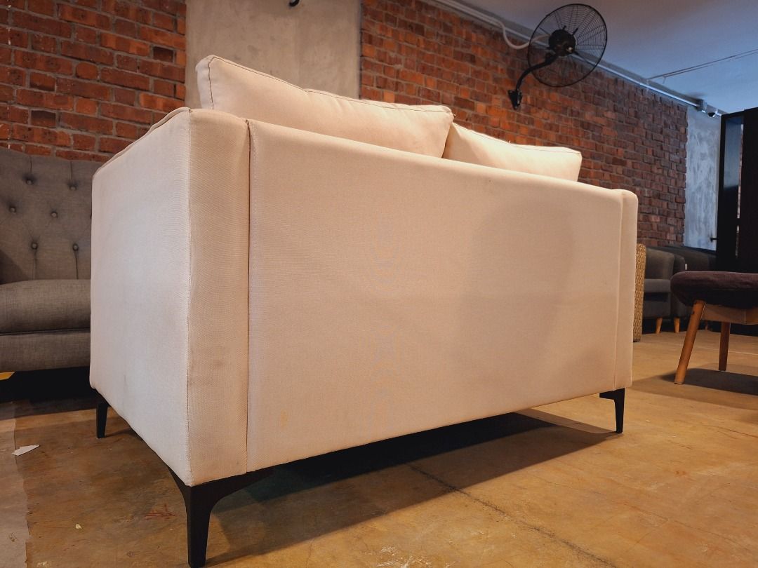 KAIZEN BINNY Luna Beige Cushion 2-seater Sofa / KAIZEN BINNY Sofa Kusyen 2 Tempat Duduk Warna ...