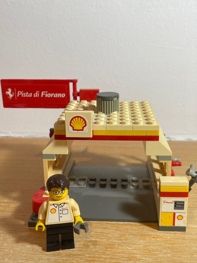 Lego Set @ 40195 Shell , Hobbies & Toys, Toys & Games on Carousell