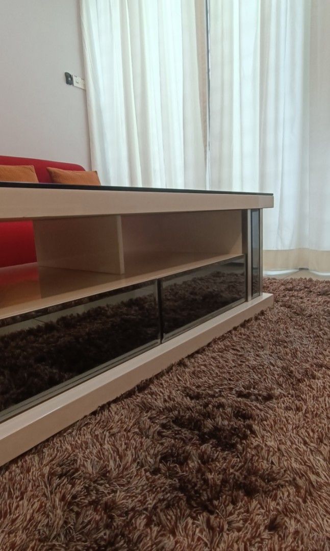 Natuzzi Italia Modern Coffee Table High Gloss Tempered Glass with ...