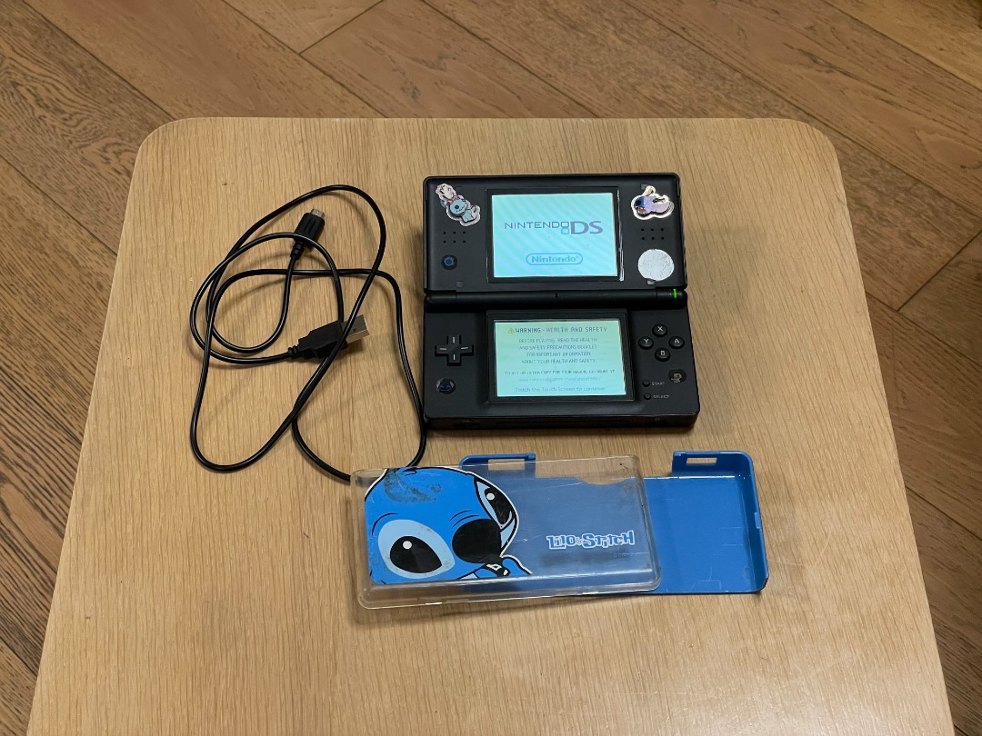 Nintendo 任天堂 NDSL Lite 黑色 掌機 遊戲機, 電子遊戲, 電子遊戲機, Nintendo 任天堂 - Carousell