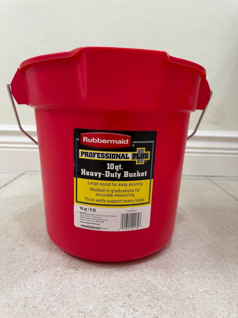Rubbermaid brute bucket, Everything Else, Others on Carousell