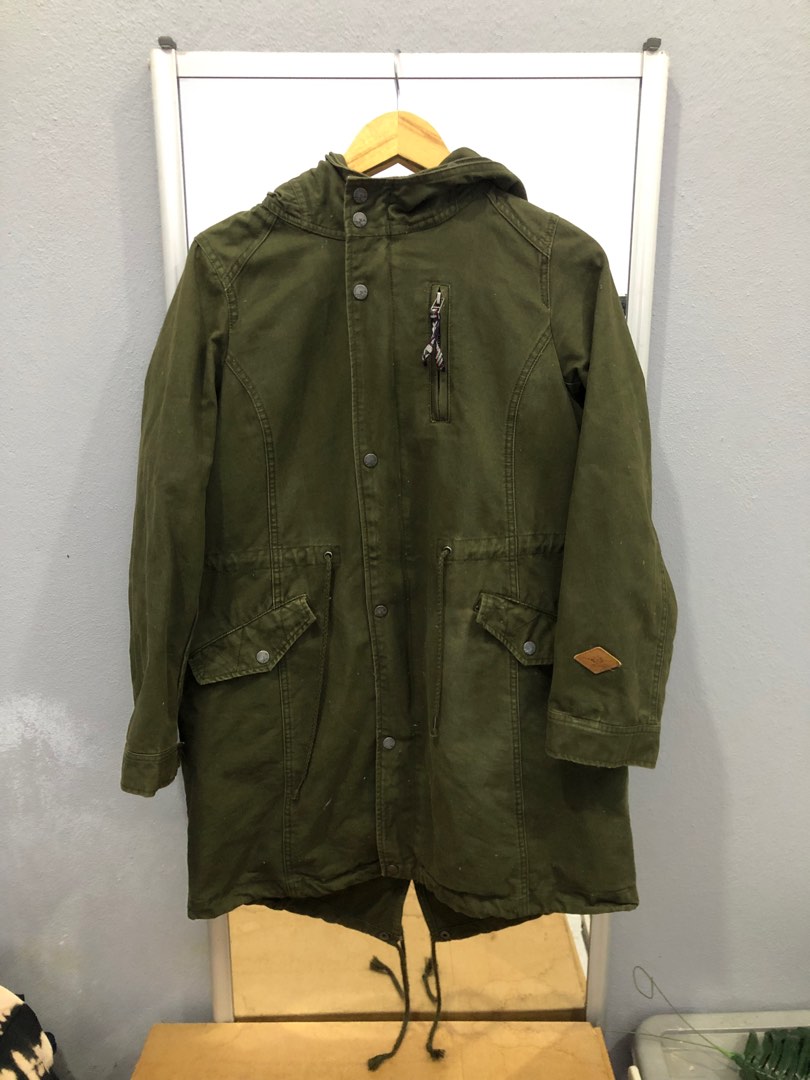 Titicaca fish tail parkas, Men's Fashion, Coats, Jackets and Outerwear ...