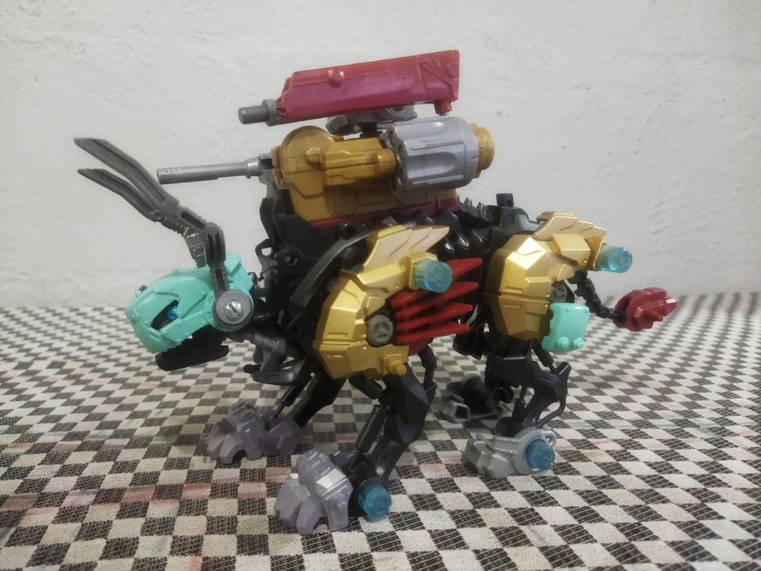 Zoids mutant, Hobbies & Toys, Toys & Games on Carousell