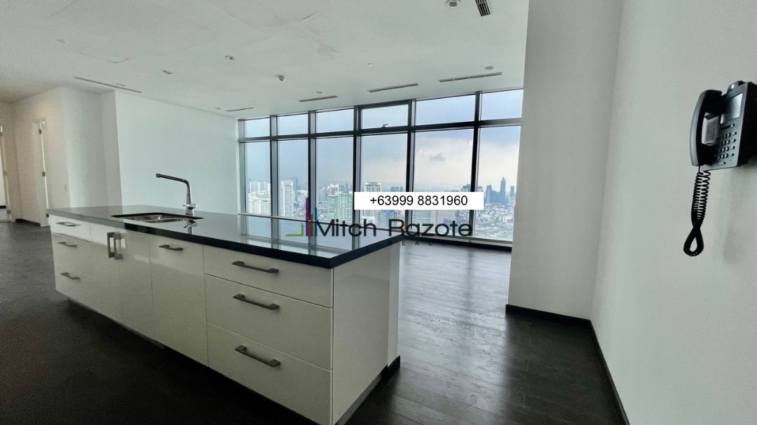 256 sqm 4 Bedroom Condo Unit For Sale in Trump Tower Makati Metro ...