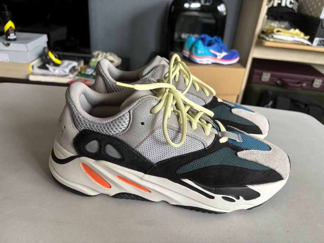 Adidas Yeezy Boost 700 V2 Waverunner, Men's Fashion, Footwear, Sneakers ...