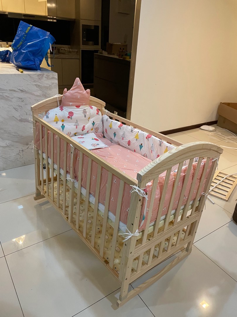 Chilux Baby Cot, Babies & Kids, Baby Nursery & Kids Furniture, Cots ...