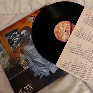 LP Vinyl Record Piring Hitam Chinese Song, Hobbies & Toys, Music ...
