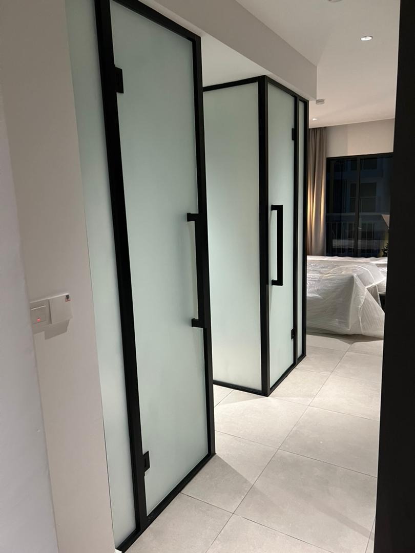 INSTALL FROSTED STICKER l pelekat tinted kabur privasi anda, Furniture ...