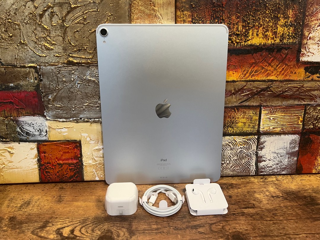 iPad Pro 3 12.9" WiFi (2018) Silver 64GB, Mobile Phones & Gadgets ...