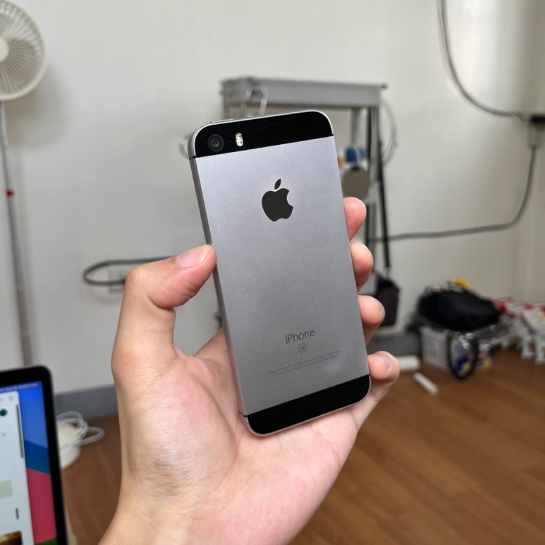 iPhone SE 1st gen (for parts only), Mobile Phones & Gadgets, Mobile ...