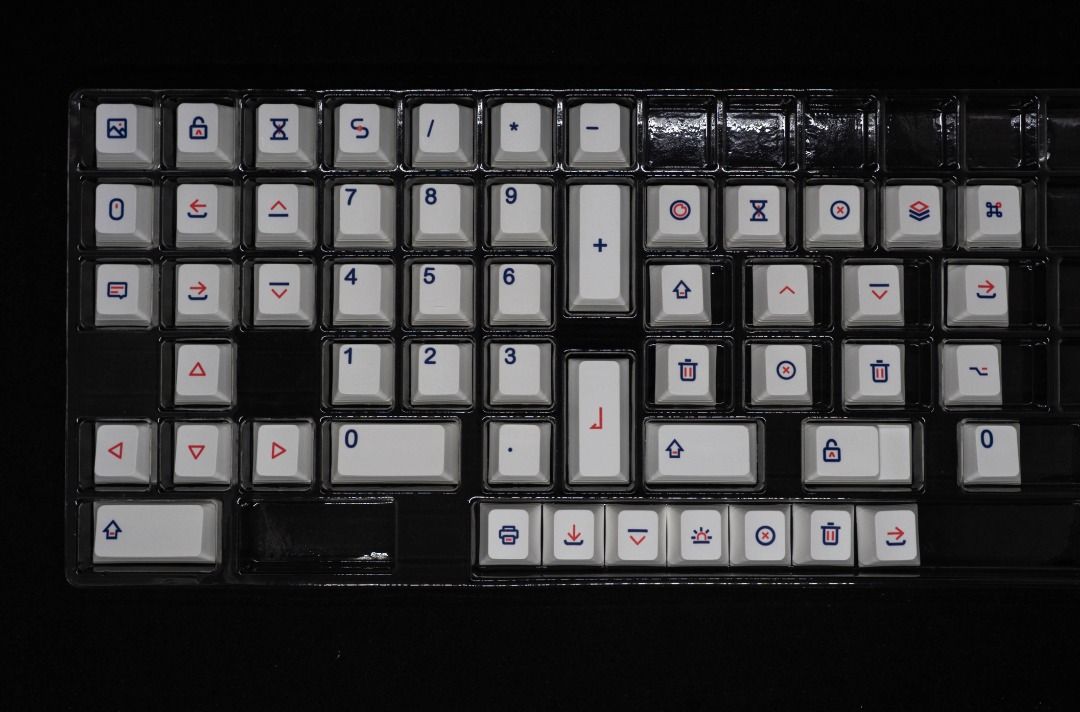 Japanese PBT Kon Momo Keycaps Set, Computers & Tech, Parts ...