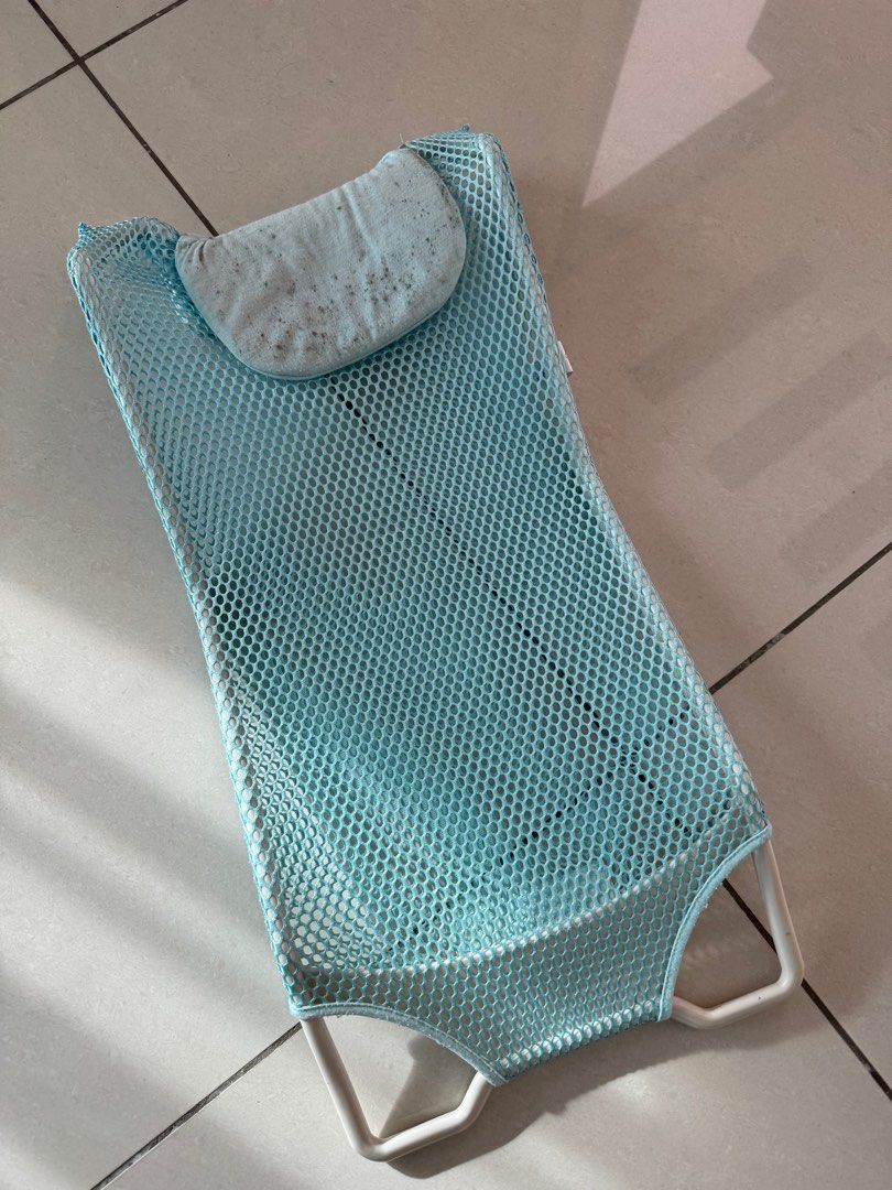 JARING UNTUK MANDI BAYI DALAM BESEN, Babies & Kids, Bathing & Changing ...