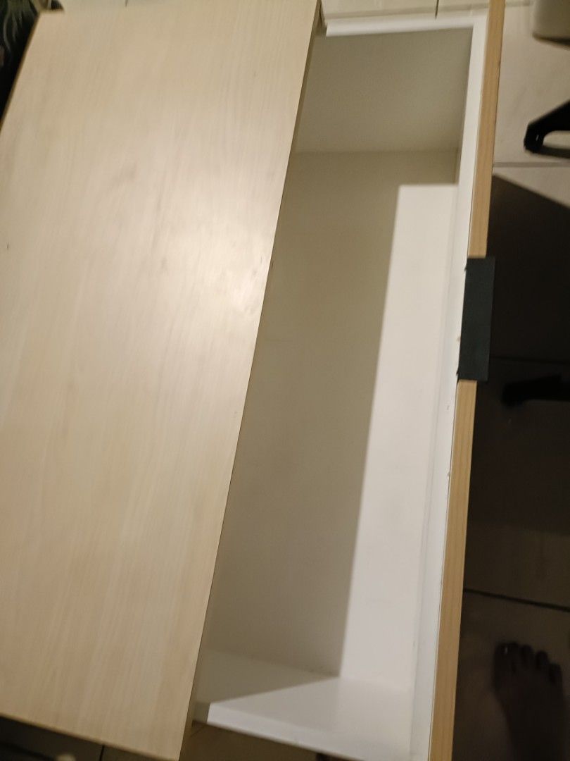 LACI BAHAN MULTIPLEX LAPIS HPL, Perabotan Rumah di Carousell