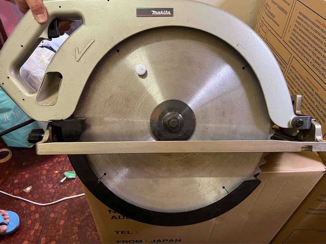 Makita 16 inch Big circular saw Japan, Commercial & Industrial ...