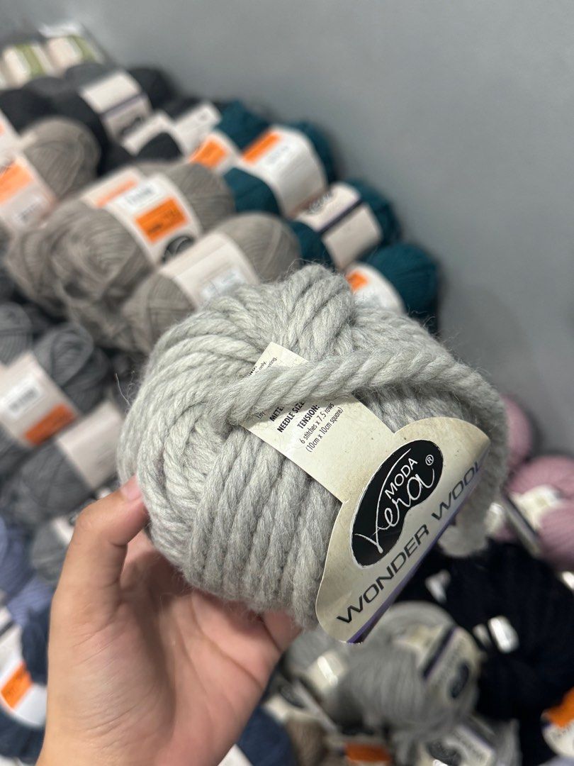 Moda Vera Mega Tweed Yarn, Hobbies & Toys, Stationery & Craft, Craft ...