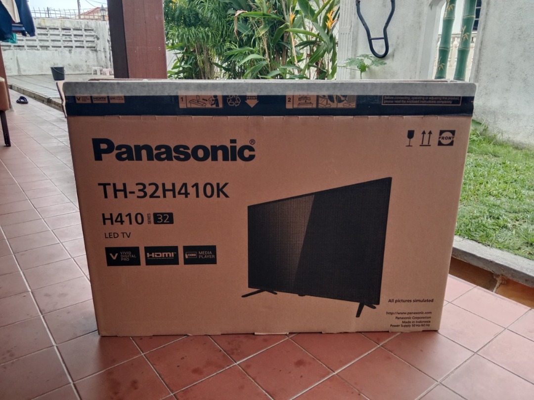 Panasonic LED TV 32 inch, TV & Home Appliances, TV & Entertainment, TV ...