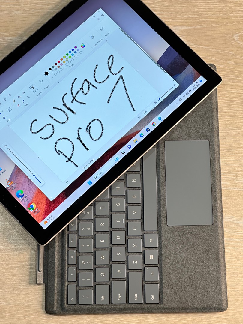 Surface pro 7 - Keyboard & Charger, Computers & Tech, Laptops ...