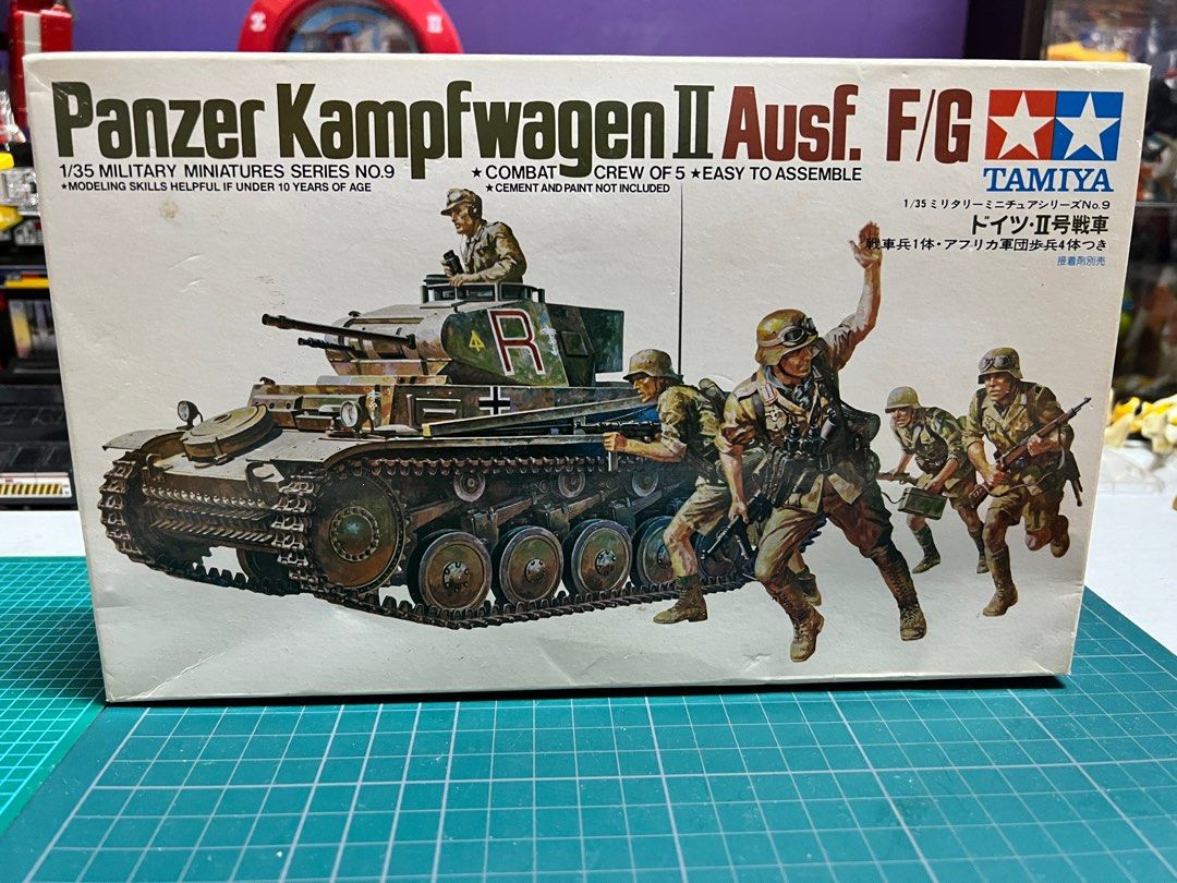 Tamiya 35009 Military Miniature Series / Panzer Kampfwagen II Ausf. F/G ...