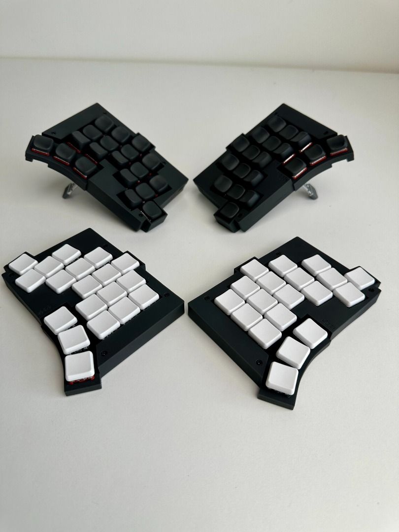 Totem wireless split keyboard with tenting case, Computers & Tech ...