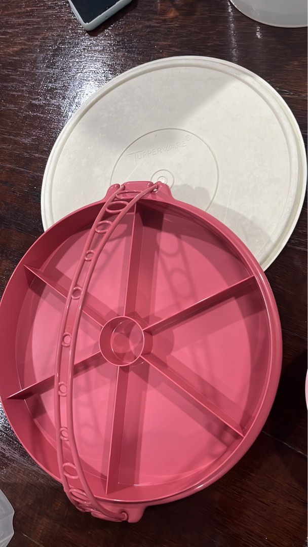 TupperwareBrands round tupperware, Furniture & Home Living, Kitchenware ...