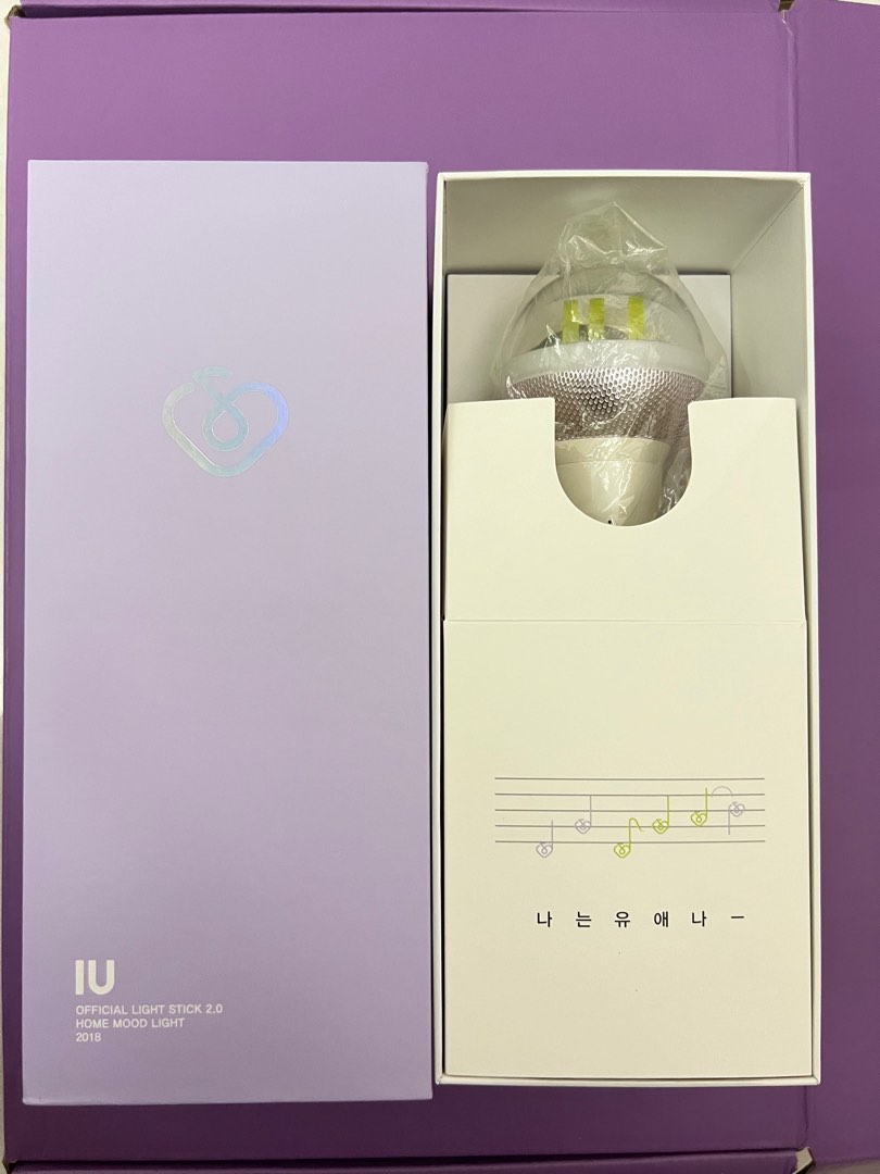 WTS IU lightstick ver 2, Hobbies & Toys, Collectibles & Memorabilia, K ...