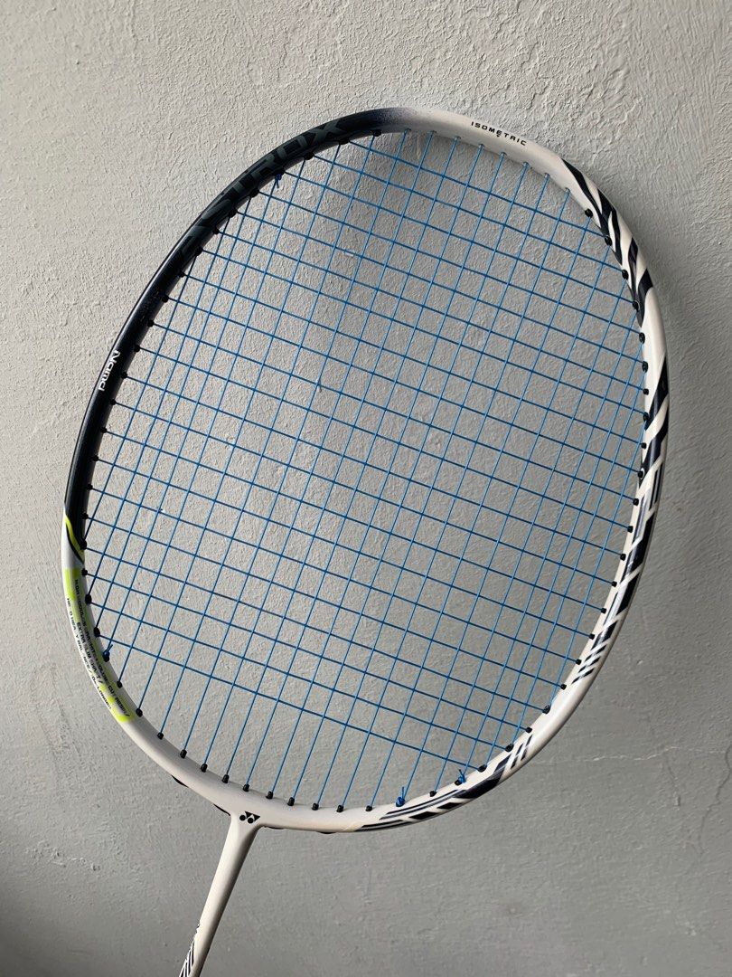 YONEX ASTROX 99PRO WHITE TIGER (KENTO MOMOTA), Sports Equipment, Sports ...