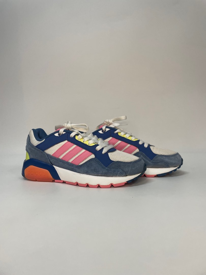 adidas run 90s, Women's Fashion, Footwear, Sneakers on Carousell