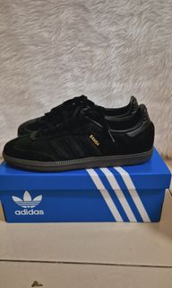 adidas samba og black, Women's Fashion, Footwear, Sneakers on Carousell
