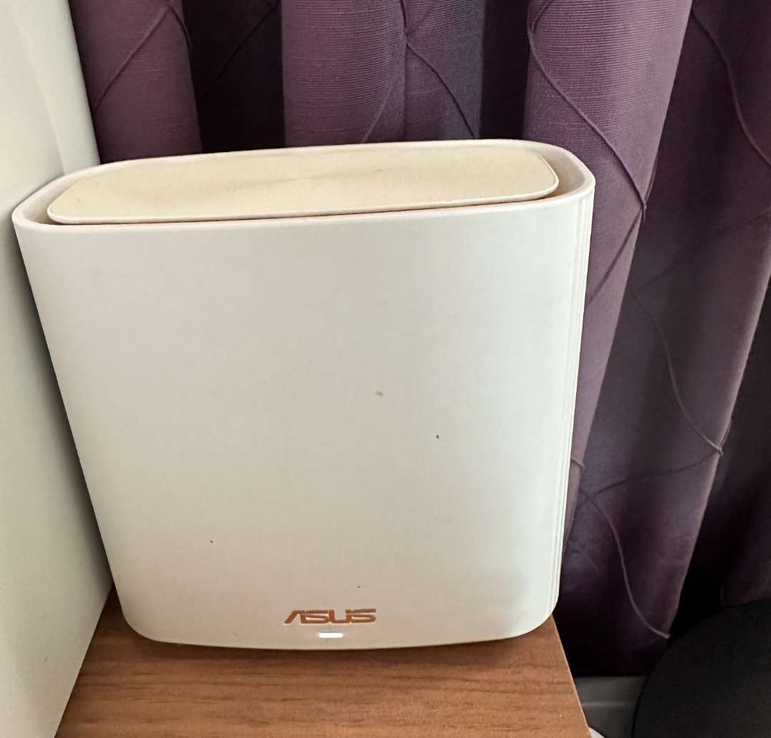 ASUS AX6600 TRI BAND WIFI ROUTER MODEL XT 8, Computers & Tech, Office ...